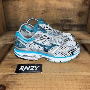 Mizuno Shoes | Womens Wave Rider 16 Running Shoe | Poshmark